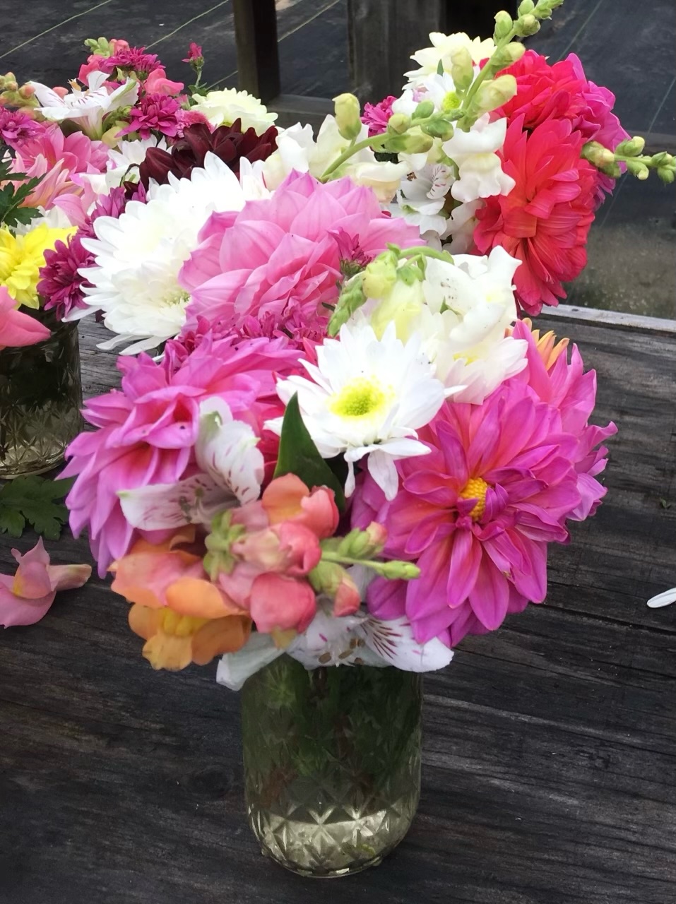 Cut Flowers - Sweet Pea Farm